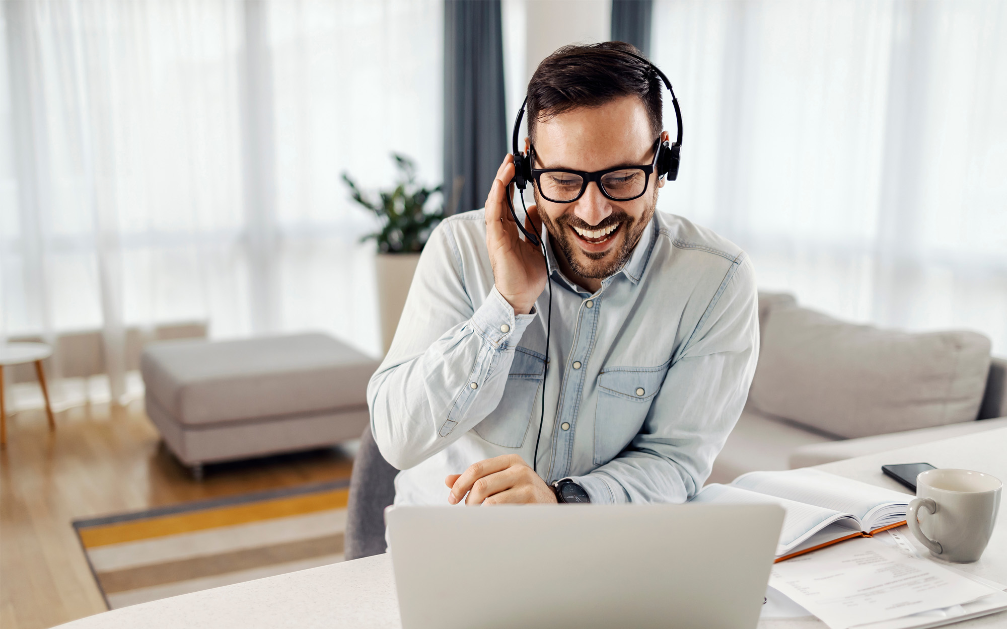 How Virtual Desktop Solutions Are Transforming Remote Work